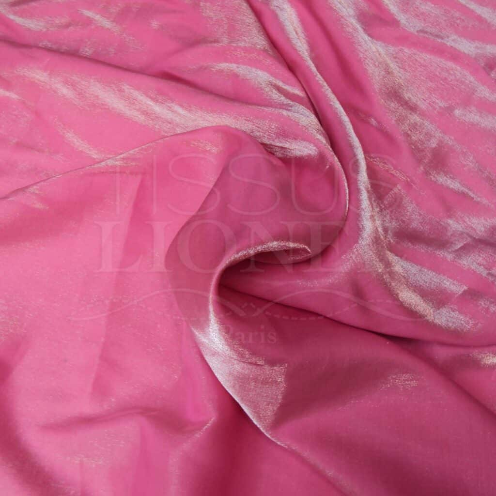 SATIN CHANGEANT FUSHIA – Tissus Lionel