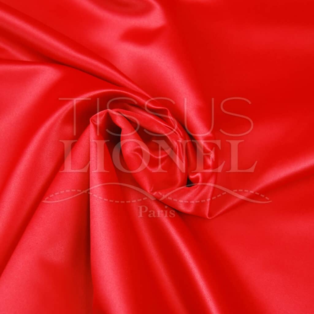 SATIN DUCHESSE ROUGE - Vente de Tissus au mètre - Tissus Lionel